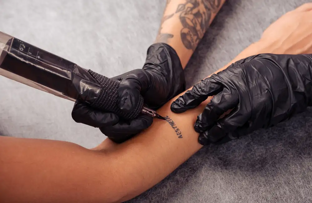 Exploring the Best Simple Tattoo Design | RYT9